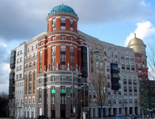 Explora la arquitectura de Rob Krier: Diseño urbano y proyectos ...